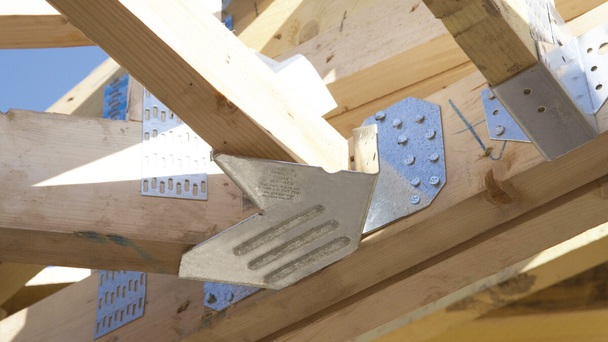 Verbindingen voor industriële kapconstructies | Simpson Strong-Tie